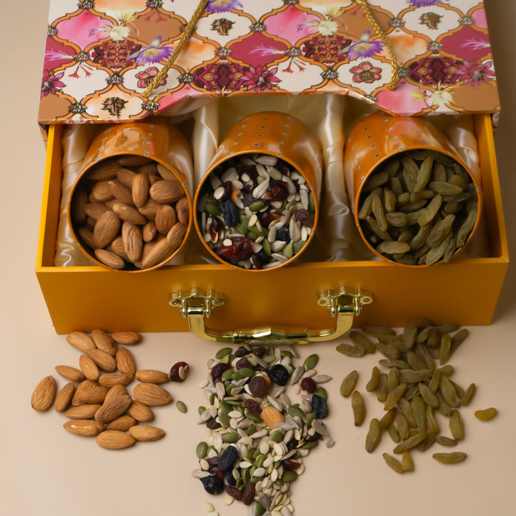 Dry Fruit Hampers